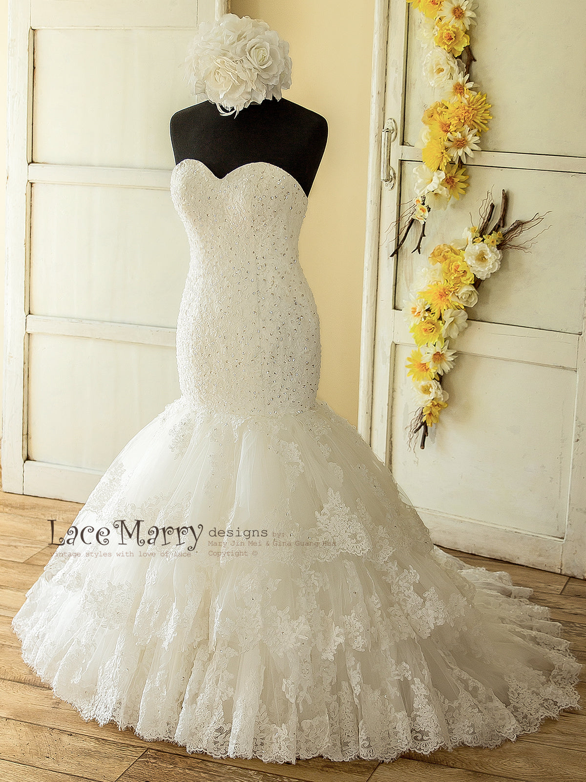 Amazing Lace Wedding Dress with Beading in Mermaid Style - LaceMarry